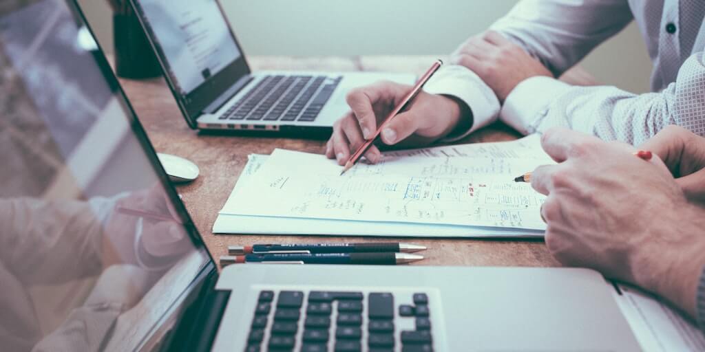 How to Do Payroll Manually [Step-by-Step]